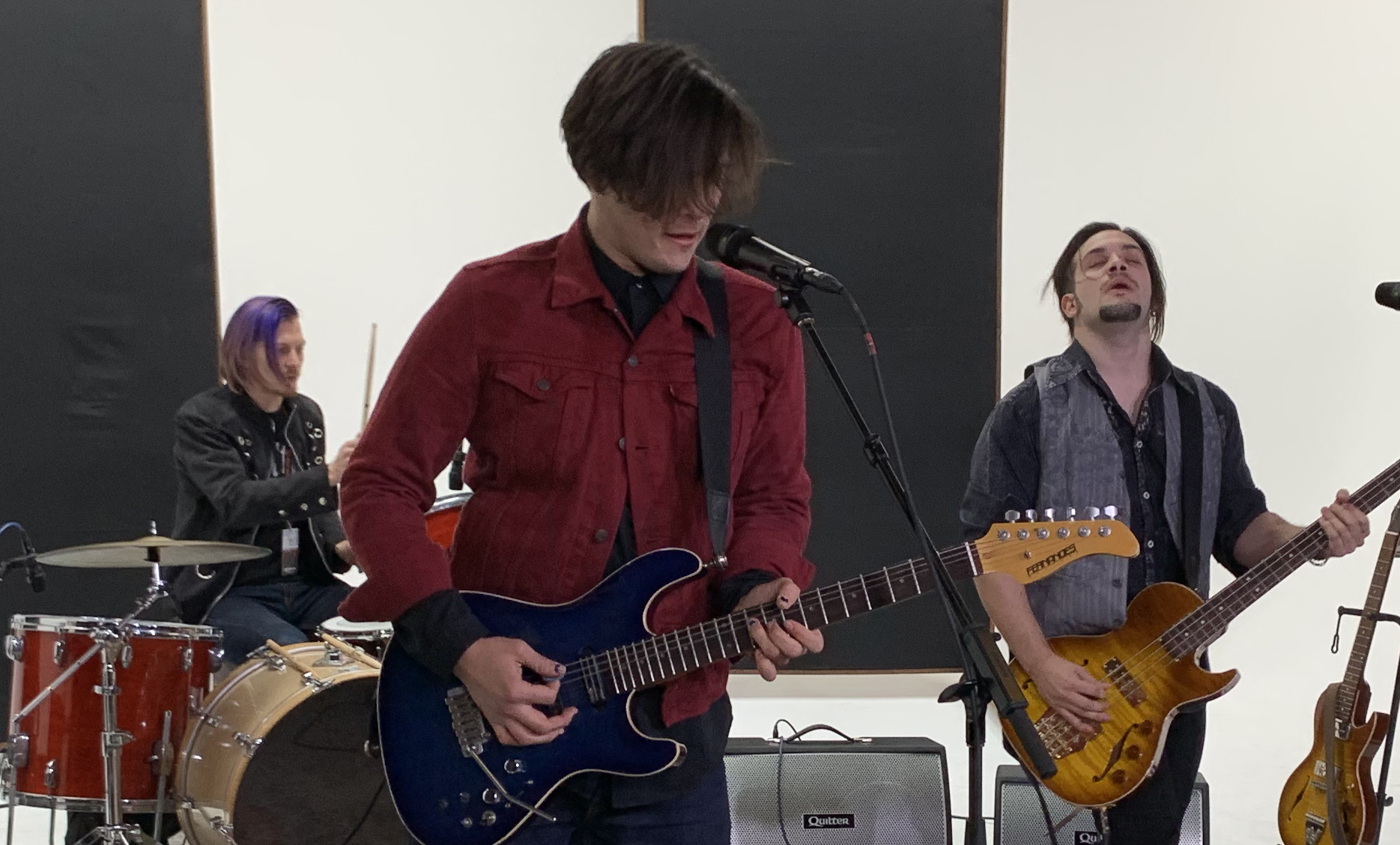 Derek Day Live & Interview at Pre NAMM Endorse Expo – Bionic Buzz