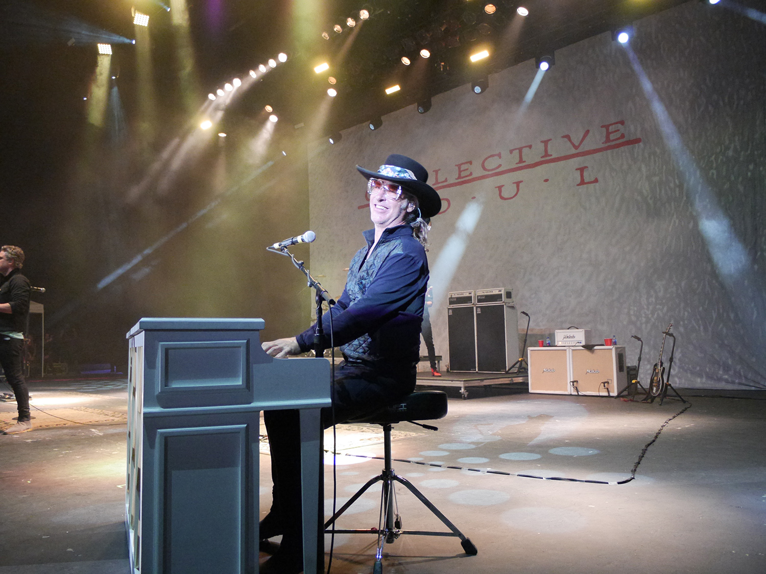 Collective Soul / Gin Blossoms Rock Pac Amphitheater – Bionic Buzz