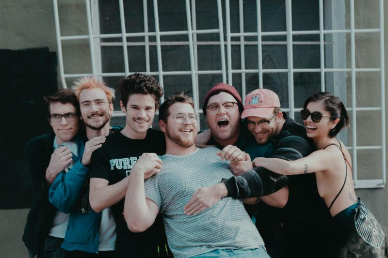 Graduating Life Announces Split EP with Save Face – Bionic Buzz