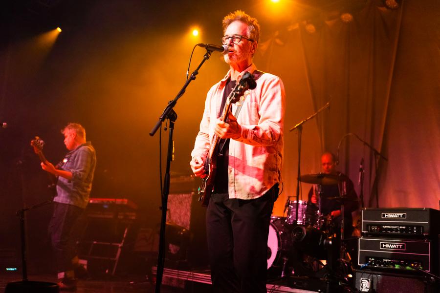 Semisonic Releases New Single "Out of the Dirt" Ahead of First Album in ...
